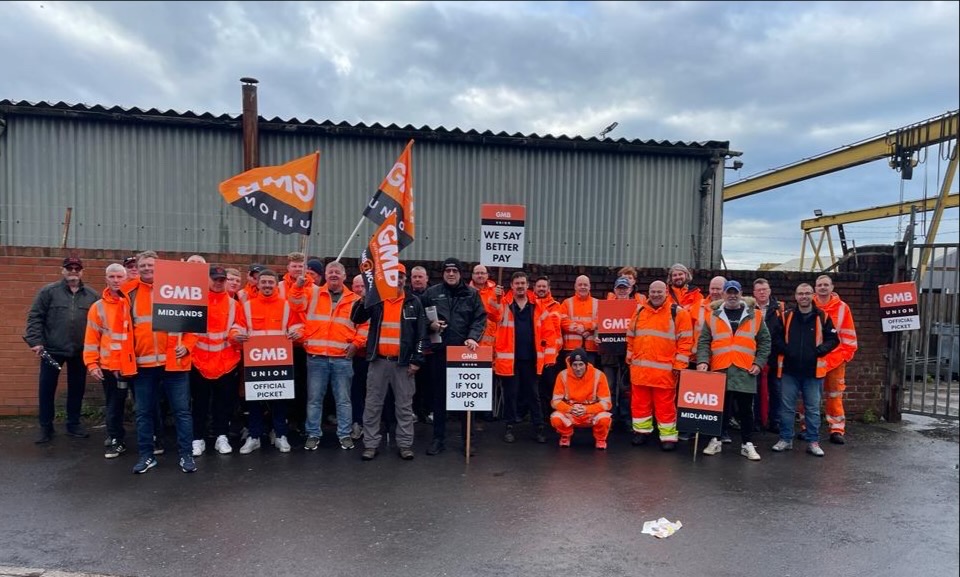 Rail disruption ‘on the cards’ as strike action looms | GMB Union