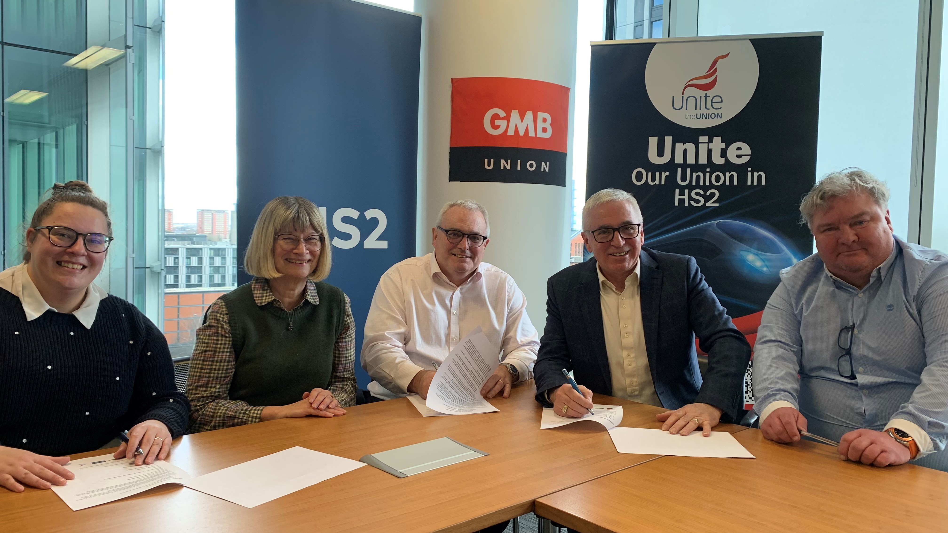 GMB signs union deal a HS2's Birmingham station | GMB Union